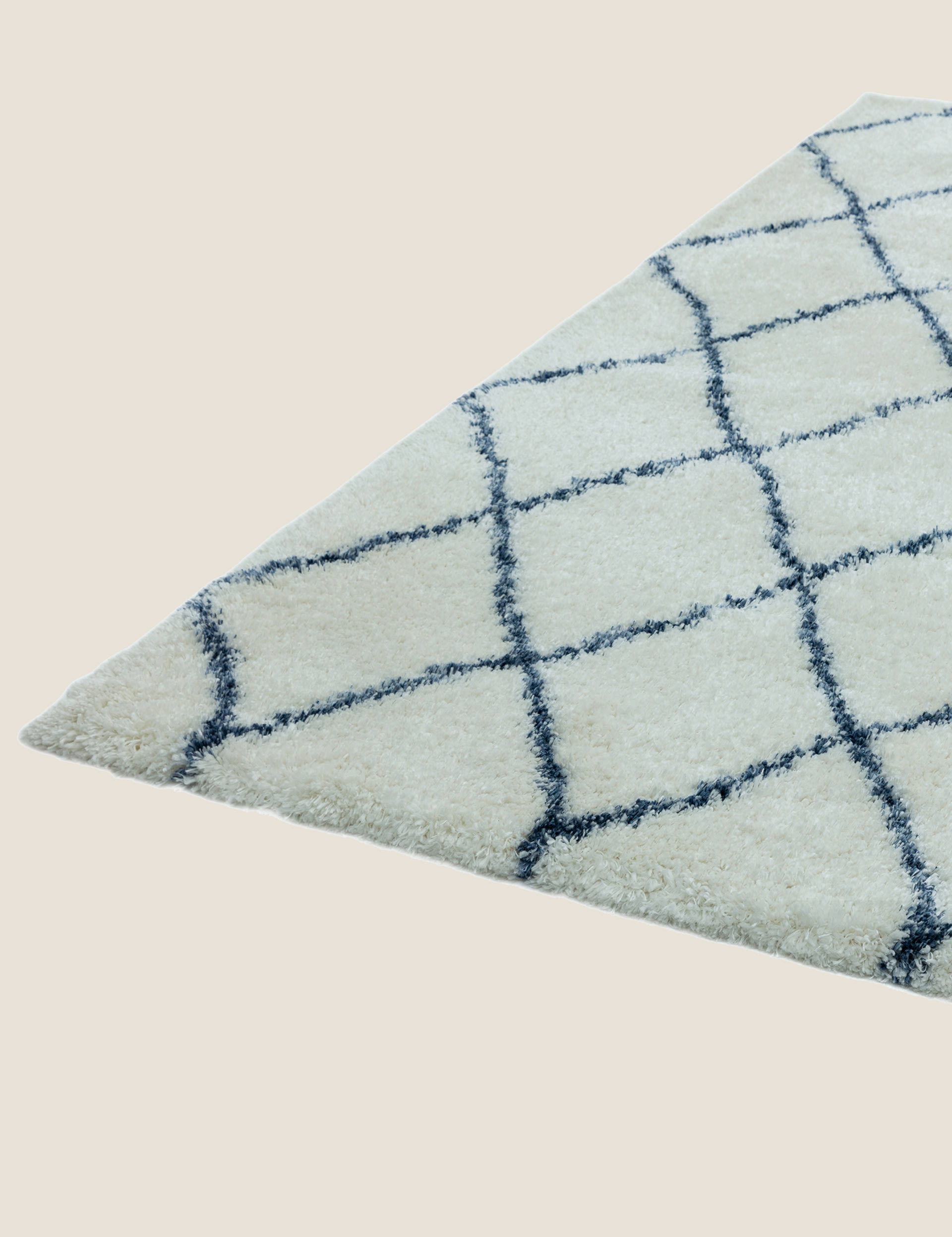 Alto Moroccan Shaggy Rug | Asiatic | M&S