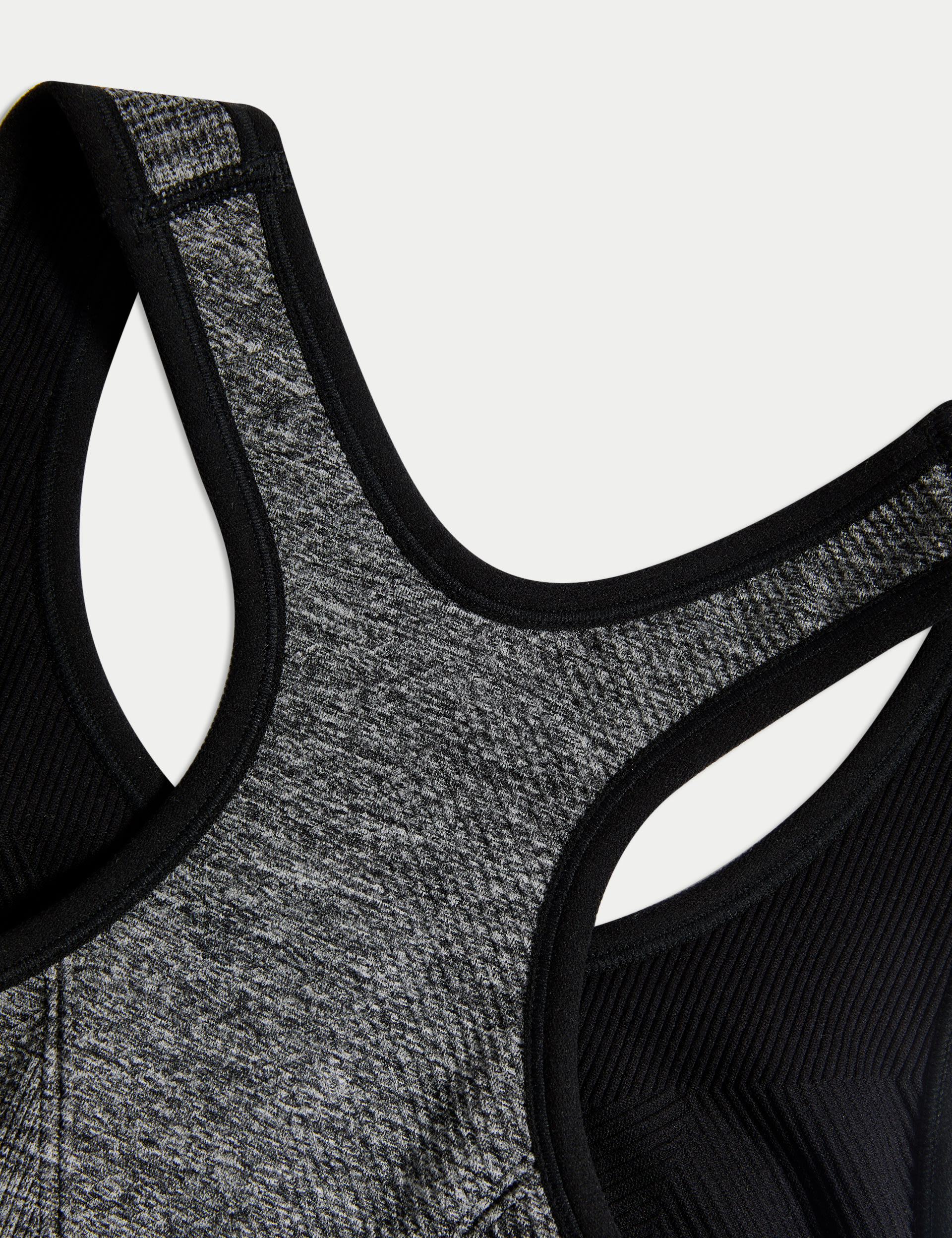 Reversible Seamless Medium Support Sports Bra | Goodmove | M&S