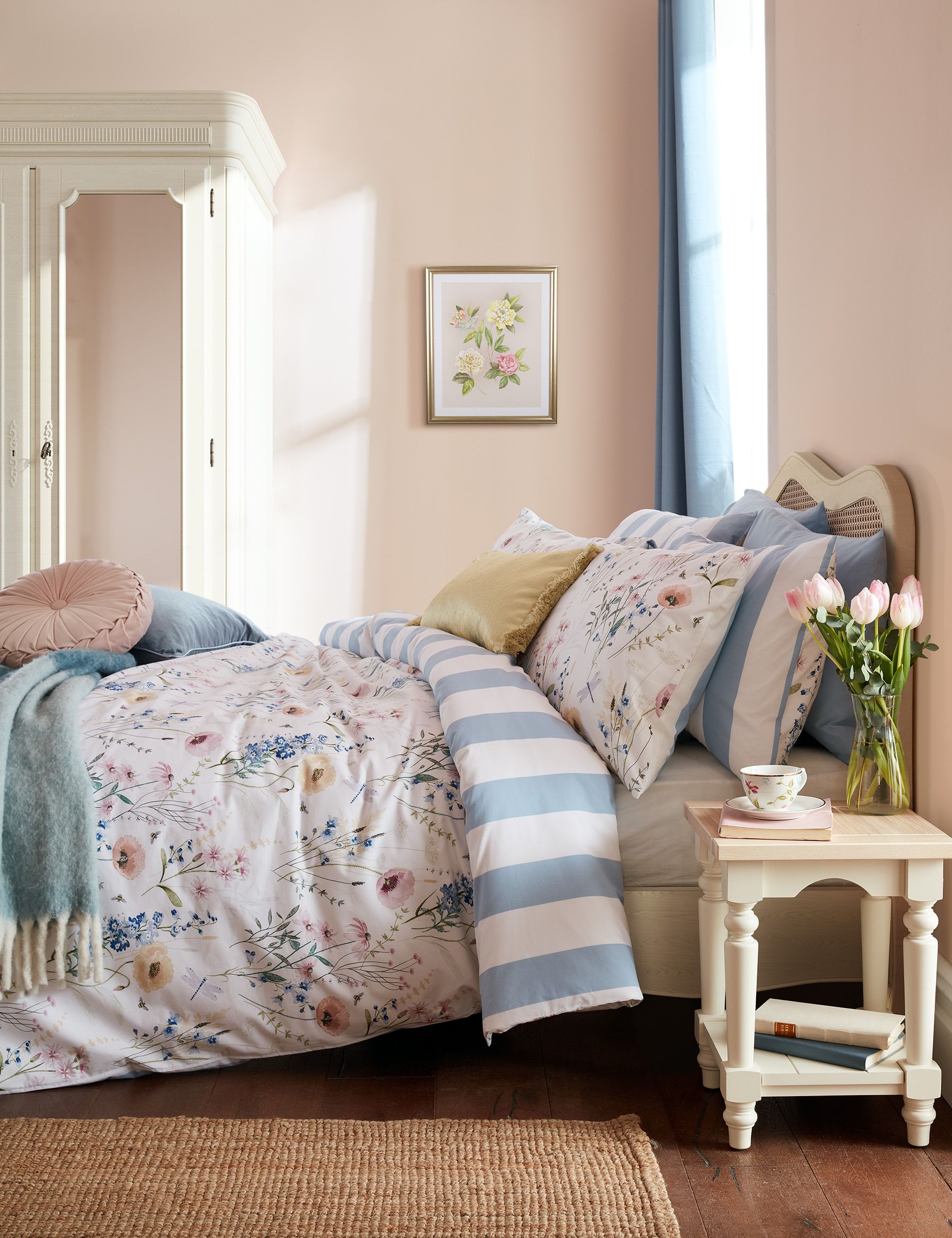 Pure Cotton Alford Meadow Bedding Set | Laura Ashley | M&S