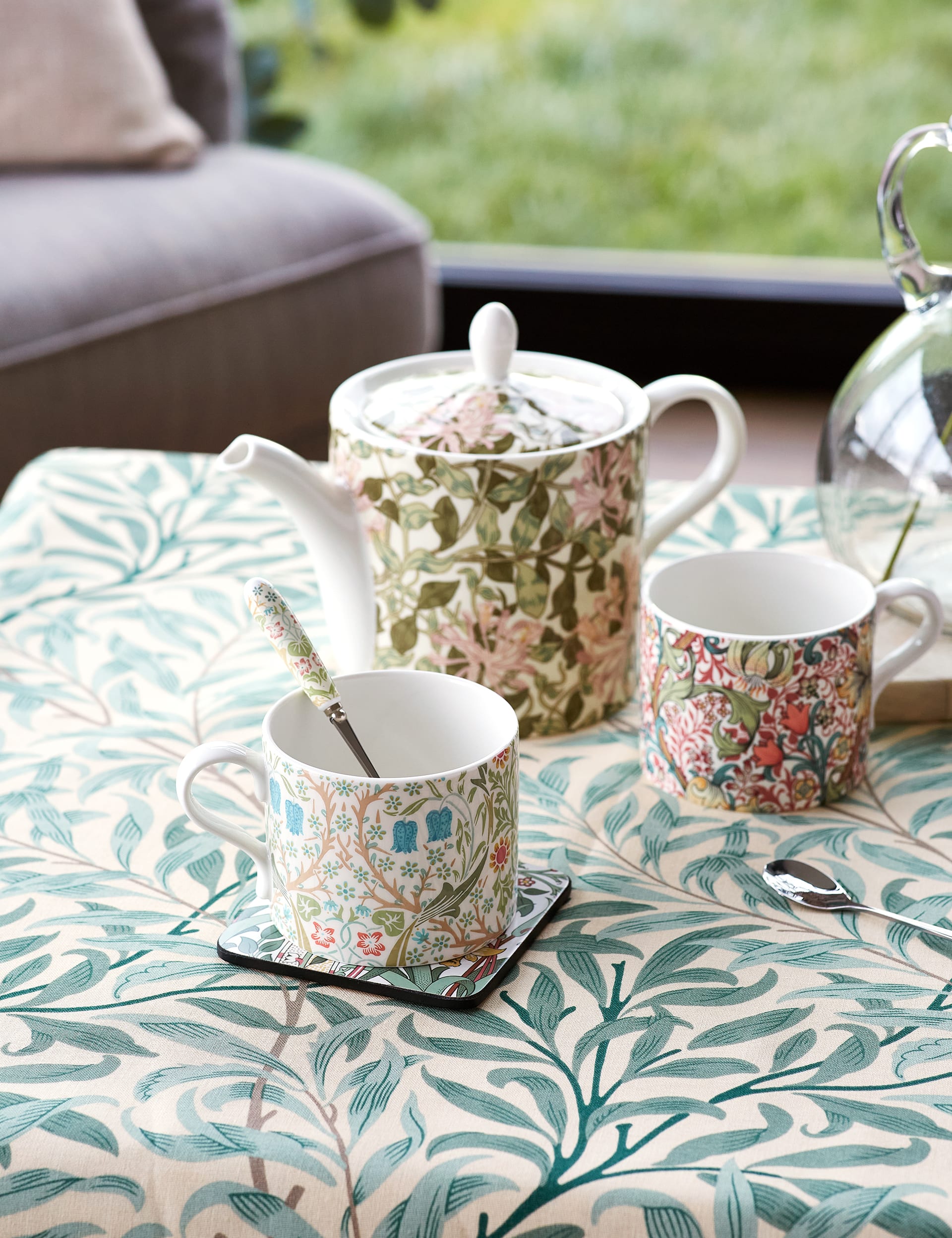 Patterned Teapot & Mug Set | Morris & Co | M&S