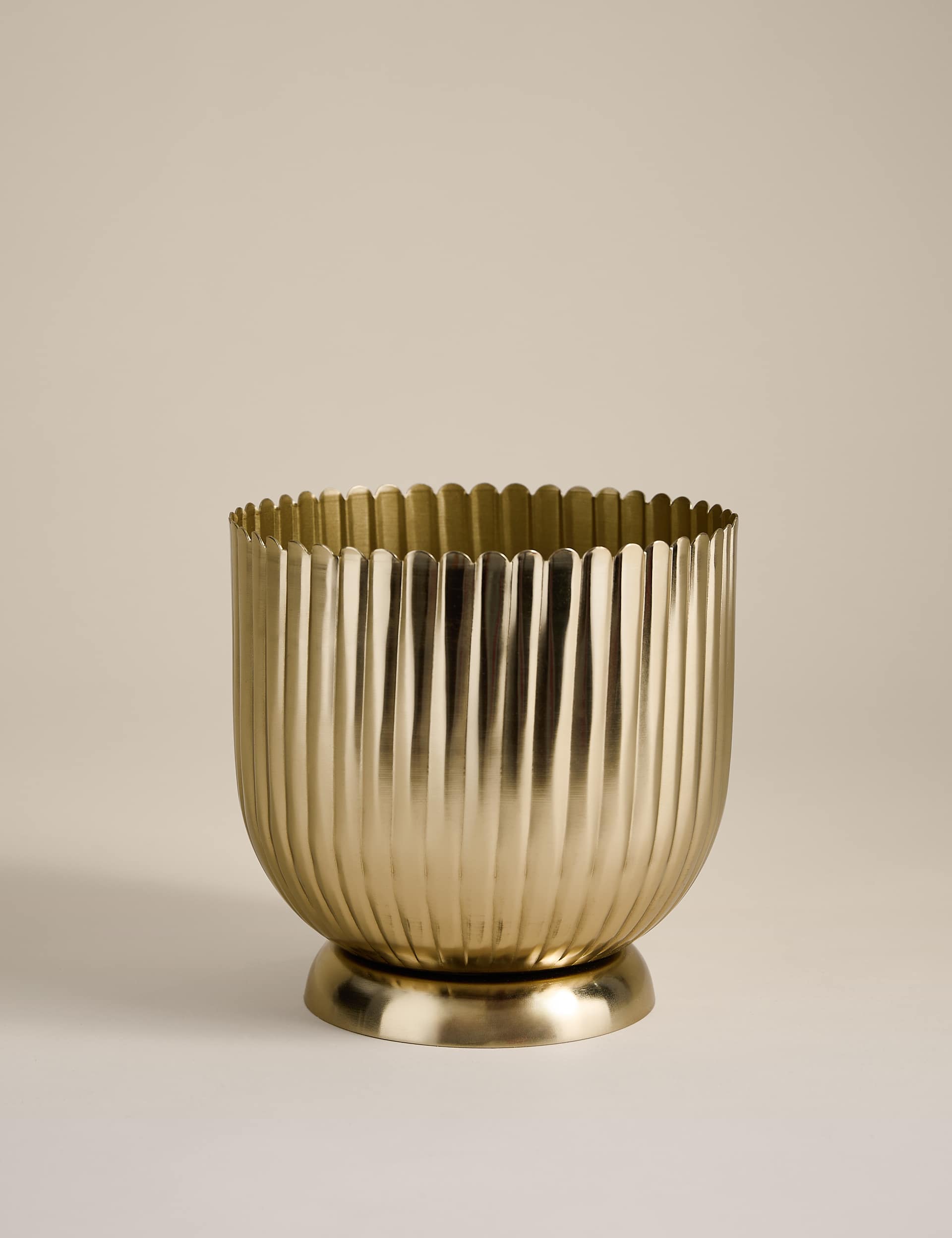 Scallop Metal Planter | M&S | M&S