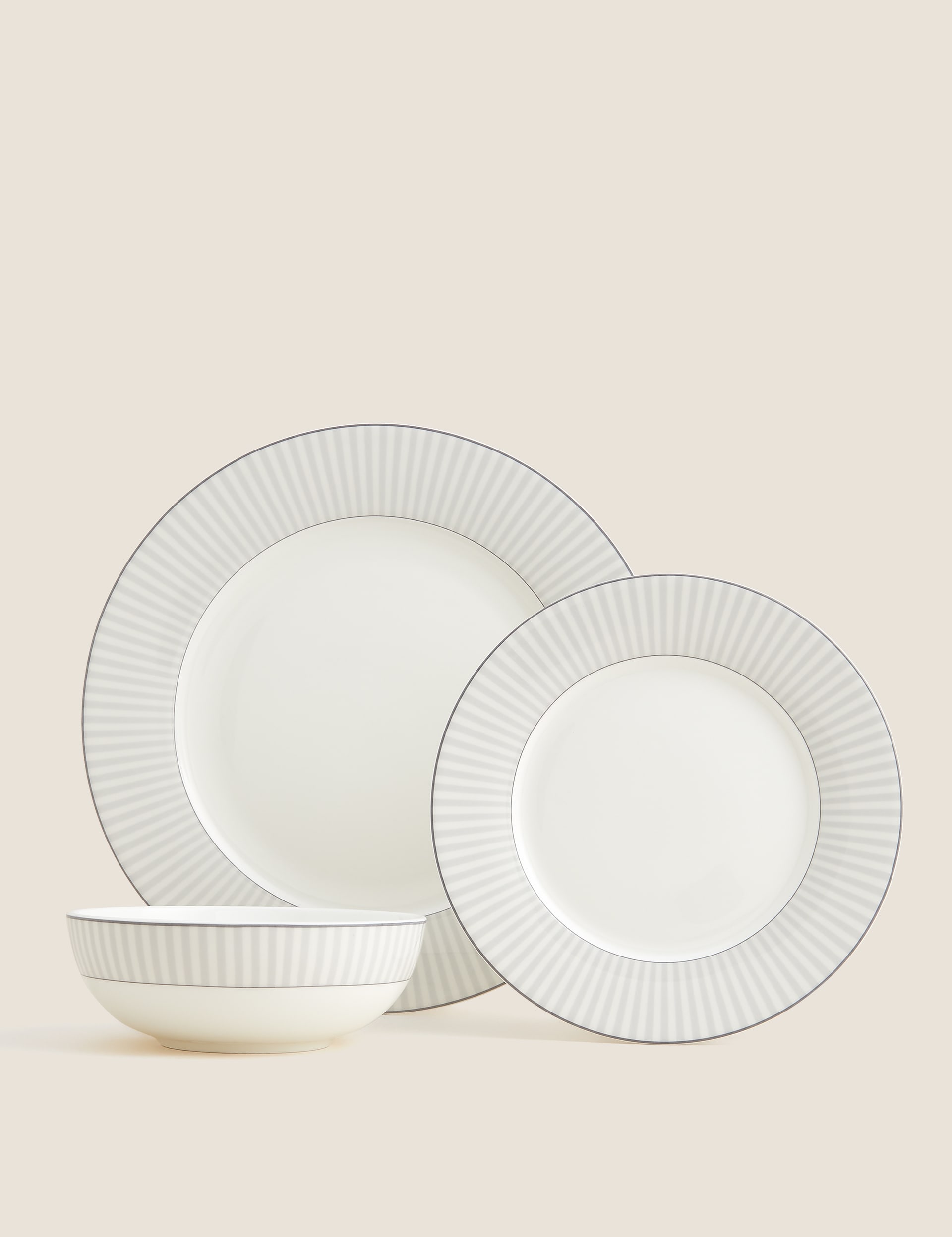 Dinner Sets | Boxed Dinner Sets | M&S