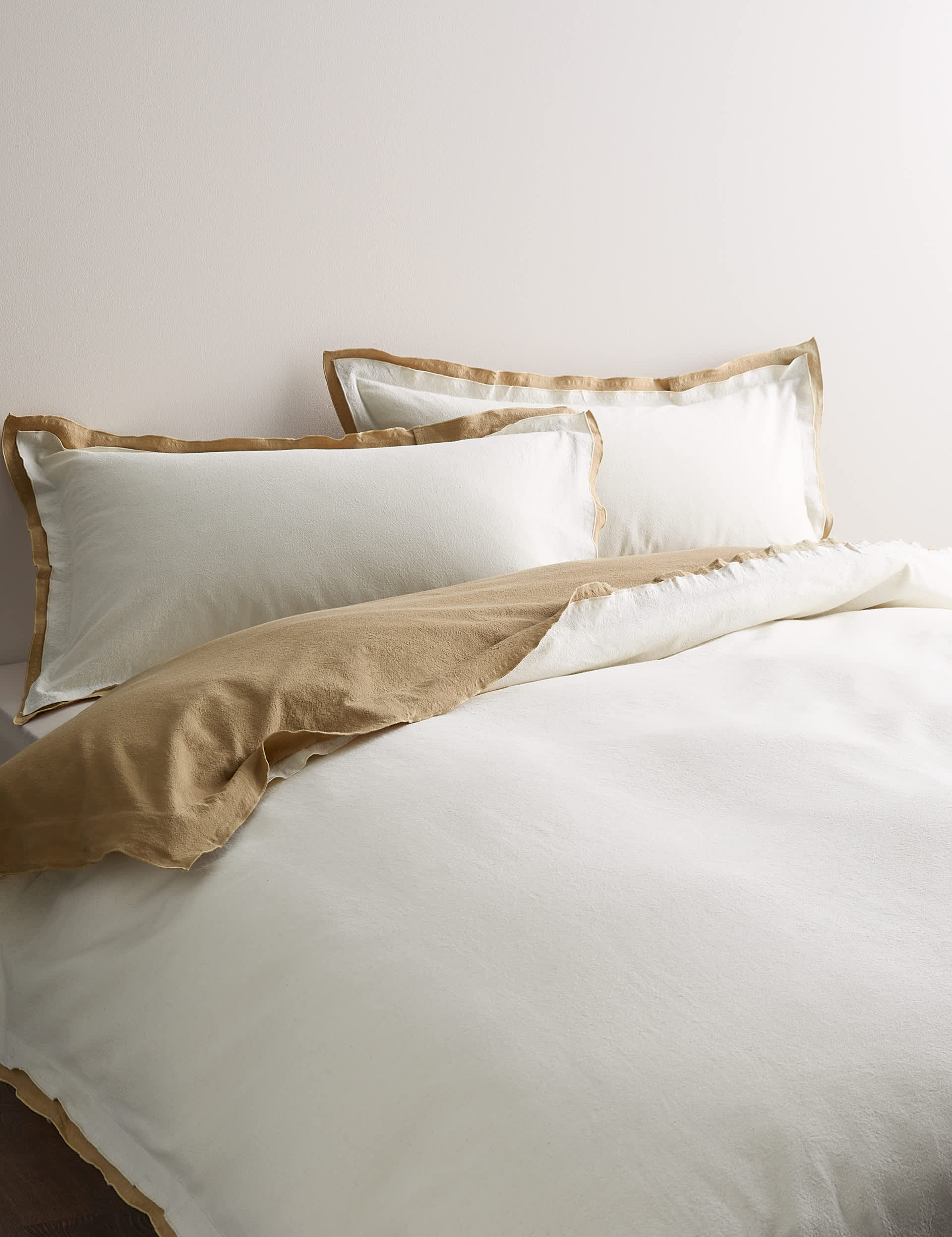 Pure Cotton Crepe Contrast Bedding Set | M&S