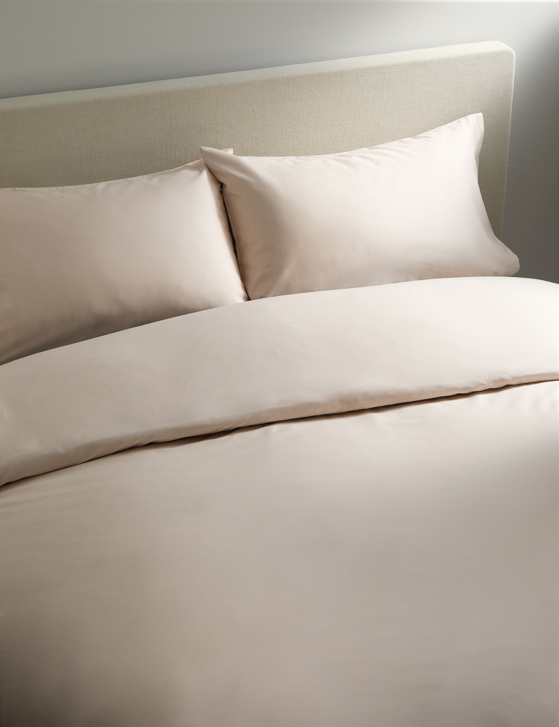 Pure Cotton Sateen 400 Thread Count Bedding Set | M&S | M&S