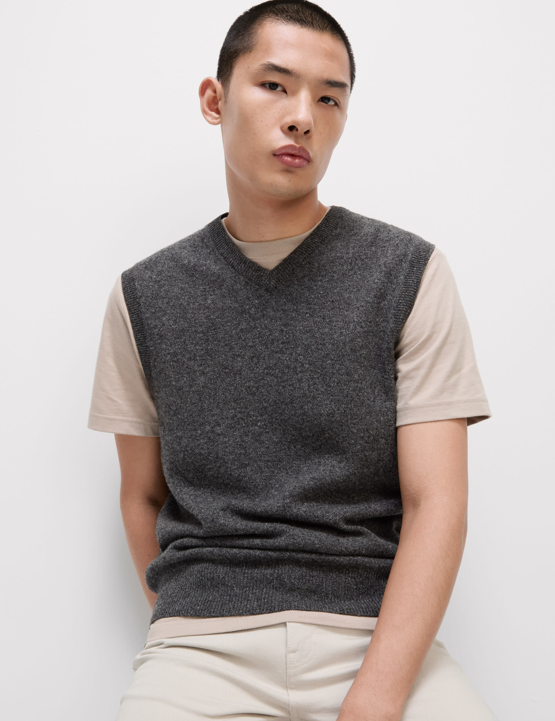 Men’s Sleeveless Knitwear | M&S