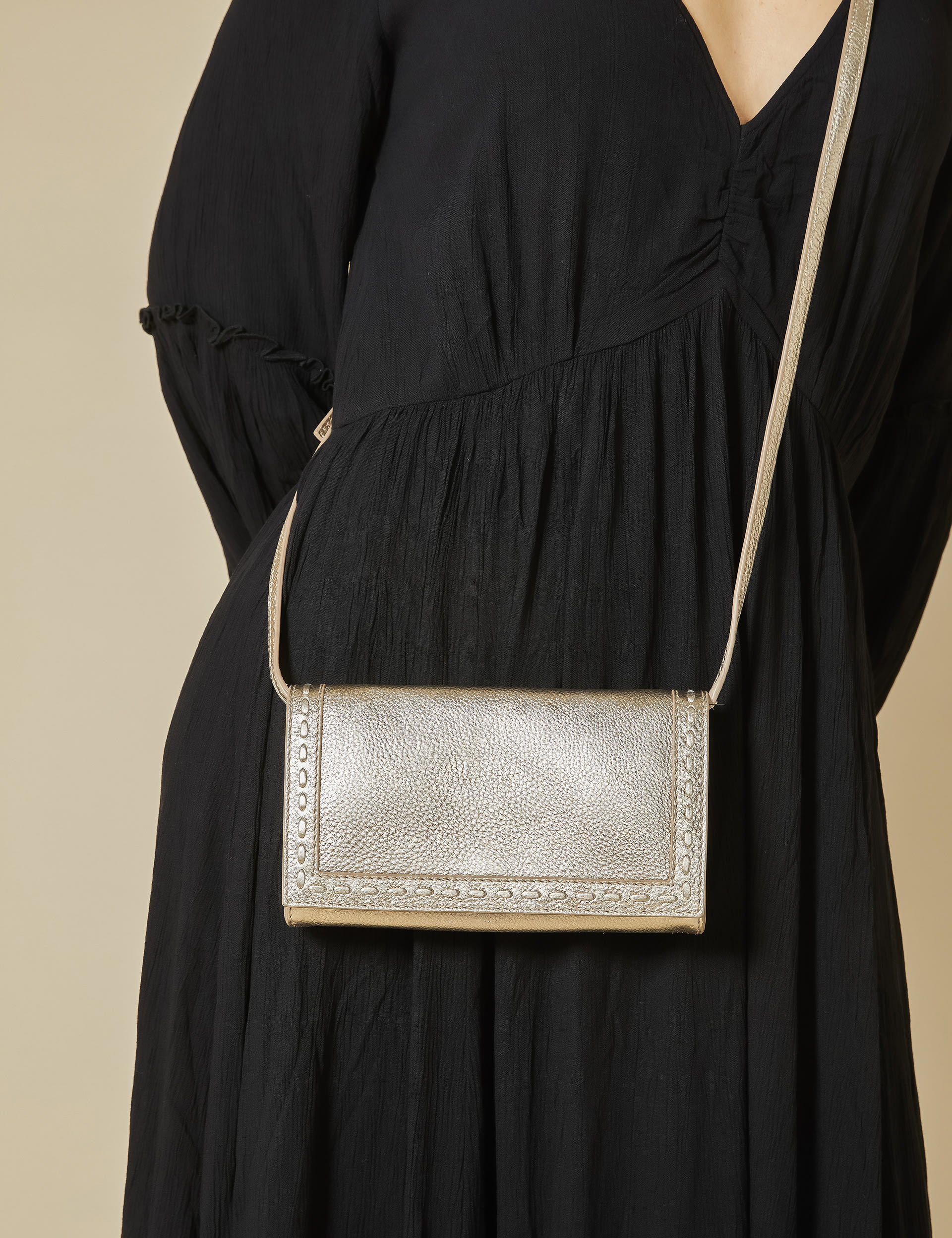Page 3 - Cross-Body Handbags | M&S