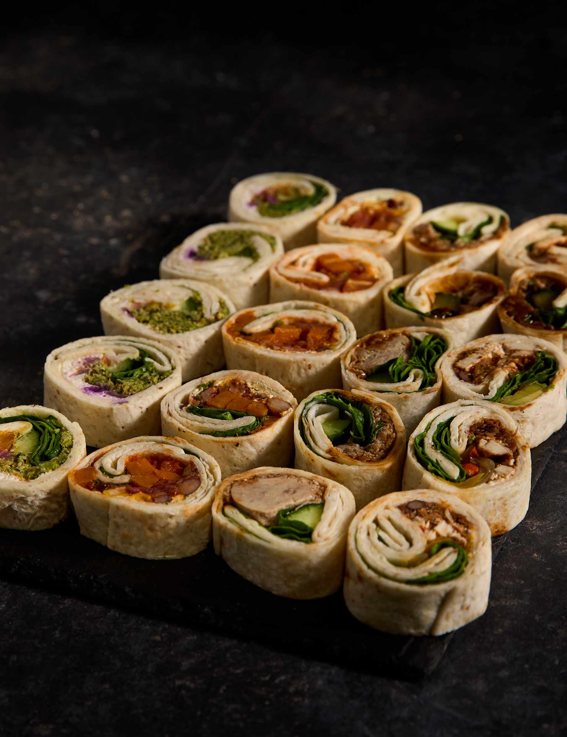 Party Mini Wrap Slices (20 Pieces) | M&S