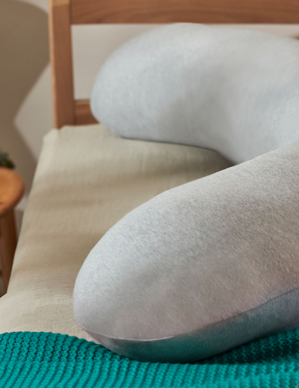 Luxury Medium Body Pillow | KALLY SLEEP | M&S