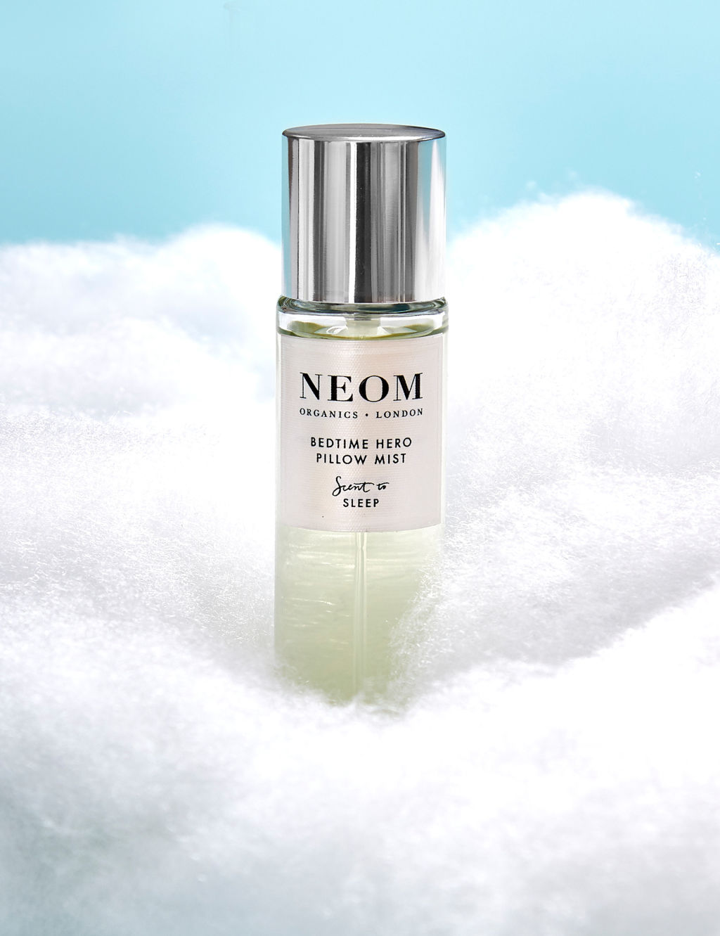 Bedtime Hero Pillow Mist 30 ml | Neom | M&S