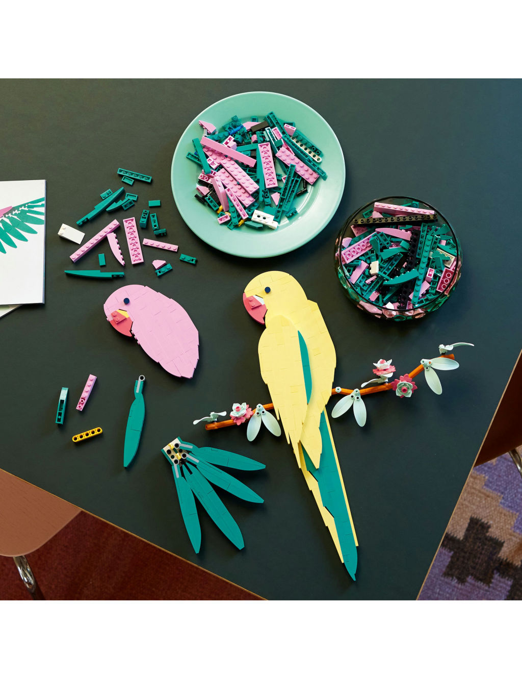LEGO Art The Fauna Collection Macaw Parrots 31211 (18+ Yrs) | Lego | M&S