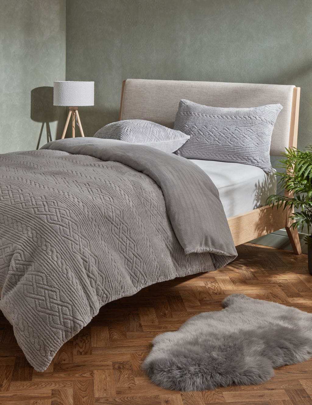 Geometric Cable Knit Fleece Bedding Set | M&S Collection | M&S