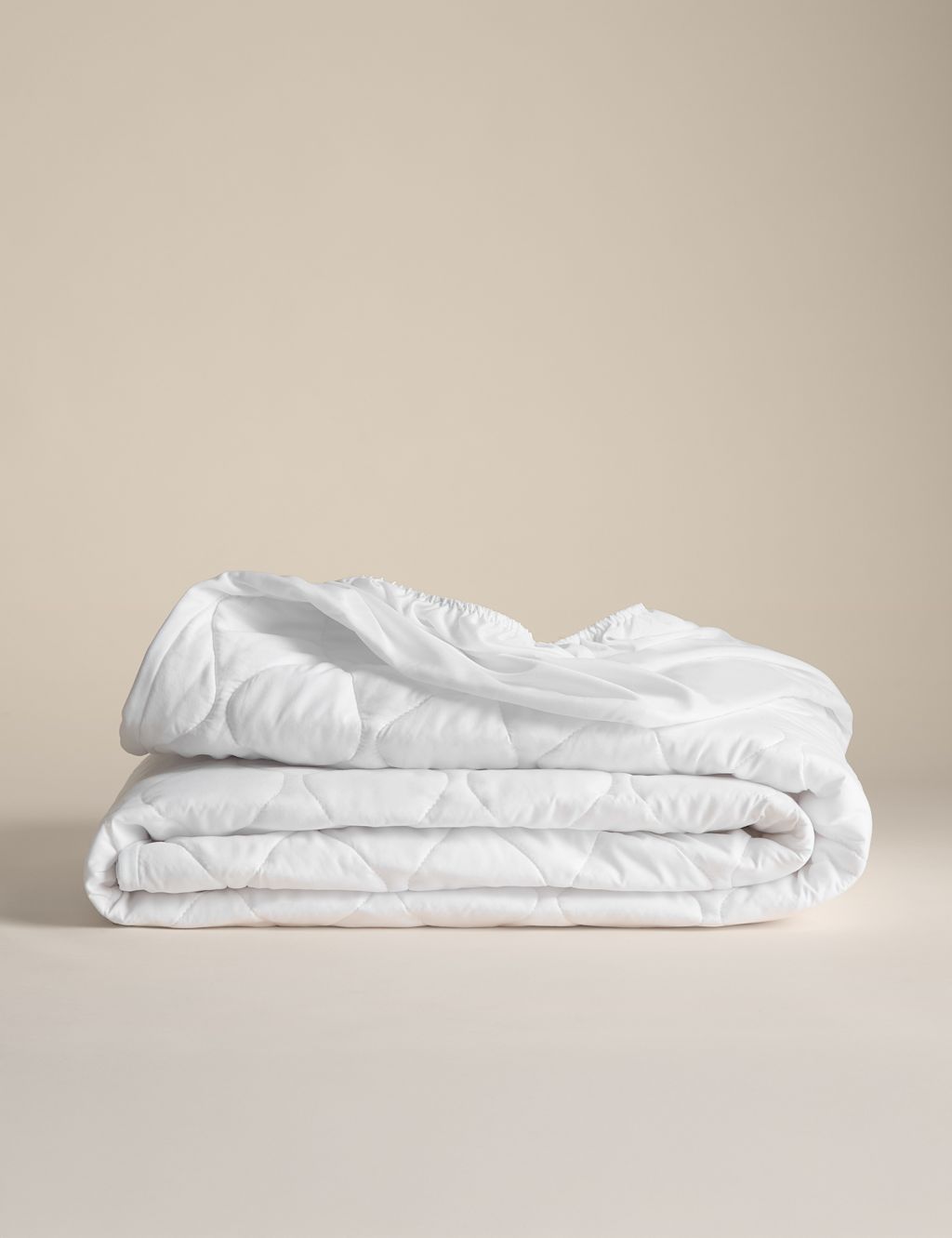 Body Temperature Control Mattress Protector | Body Sensor™ | M&S