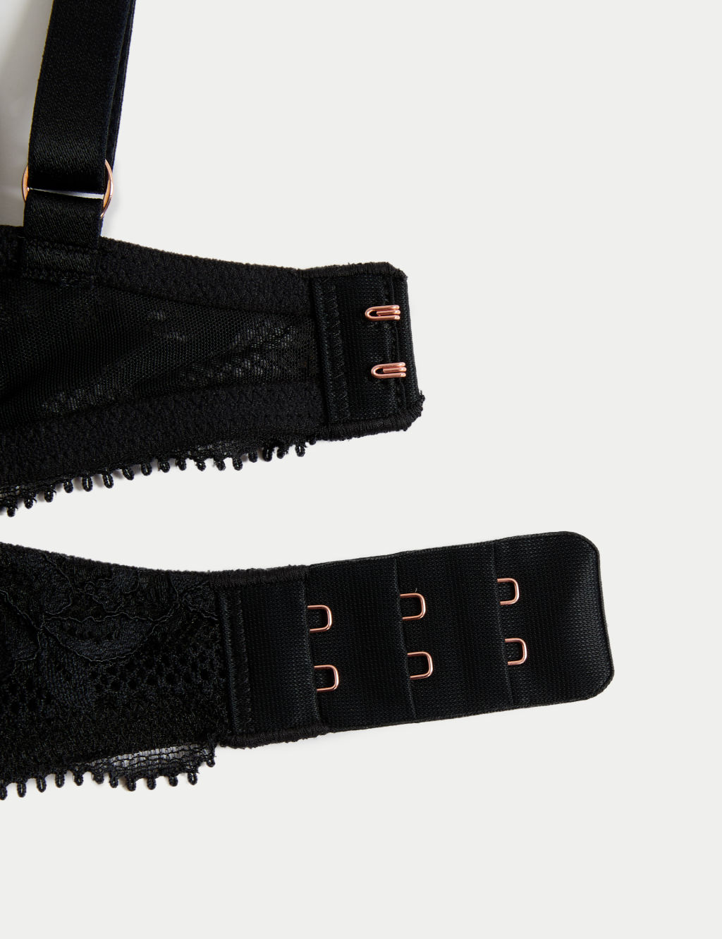 ContourWear Smoothing Wired Full Cup Bra (A-E) | Rosie | M&S