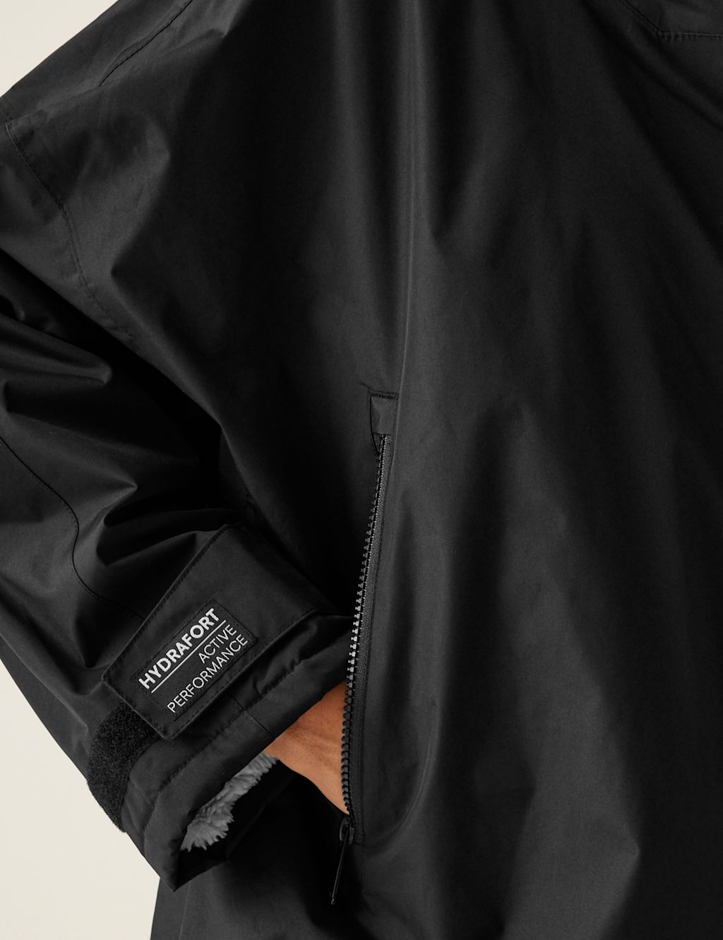 Waterproof Unisex Changing Robe | Regatta | M&S