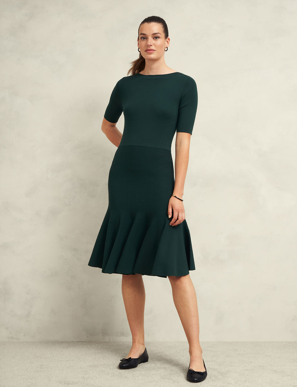 Page 22 - Dresses