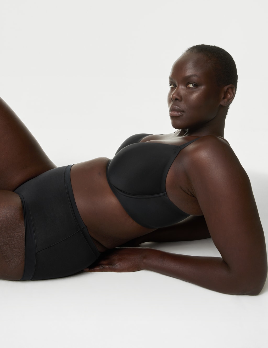 Flexifit™ Invisible Wired Full-cup Bra set A-E | M&S