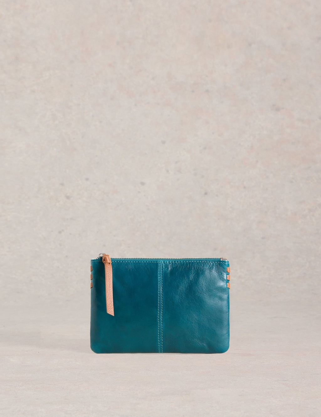 Page 4 - Handbags | Women's Bags at M&S