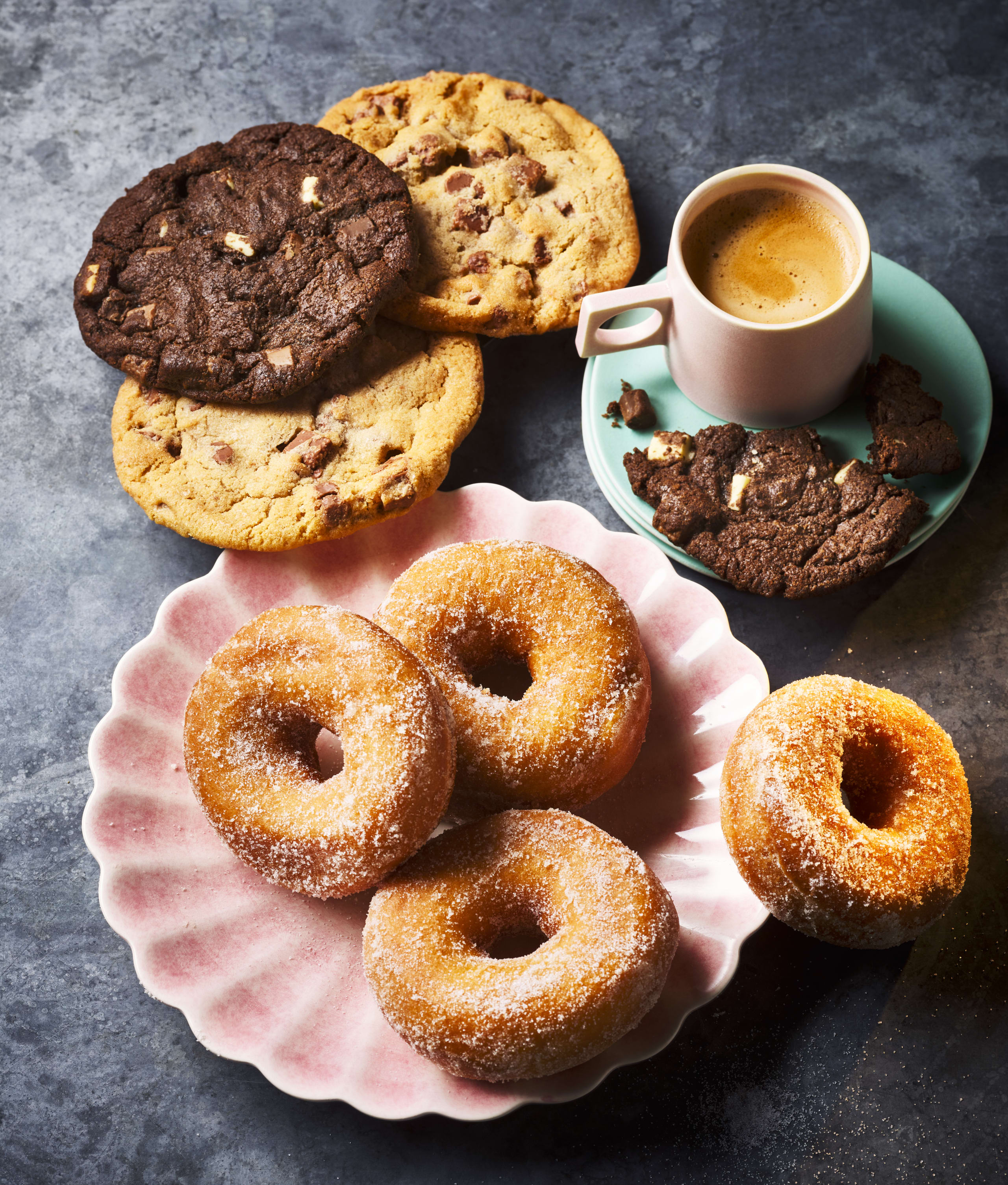 4 Sugar Ring Doughnuts | M&S