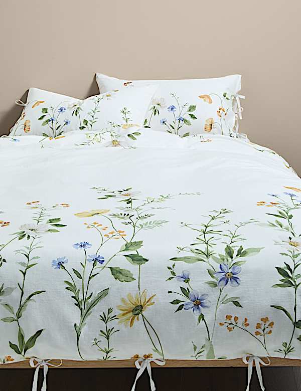 Pure Cotton Spring Meadow Bedding Set | GREEN MIX | Bedding Sets | M&S NZ