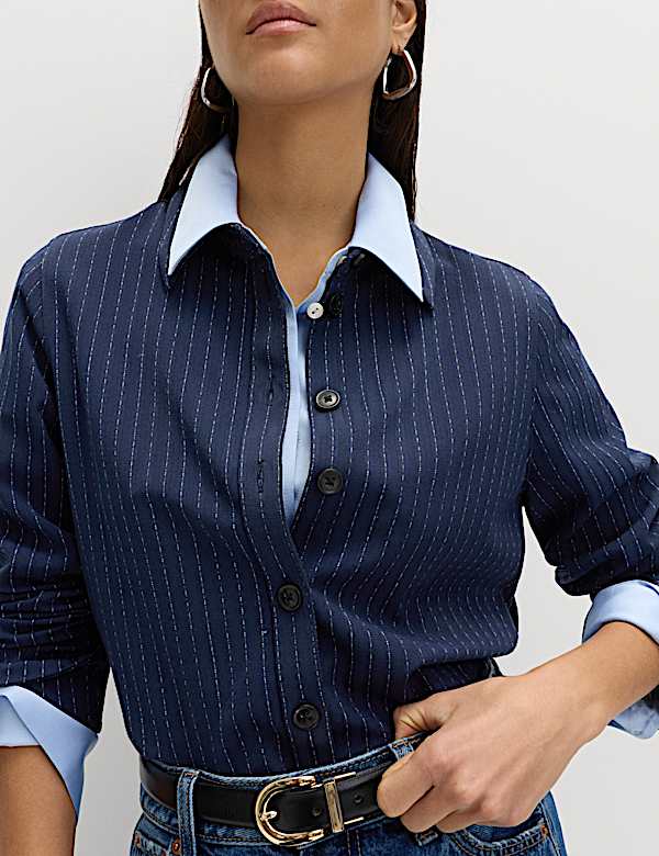 Chemise ajustée à fines rayures et encolure | NAVY MIX | Chemises | M&S FR
