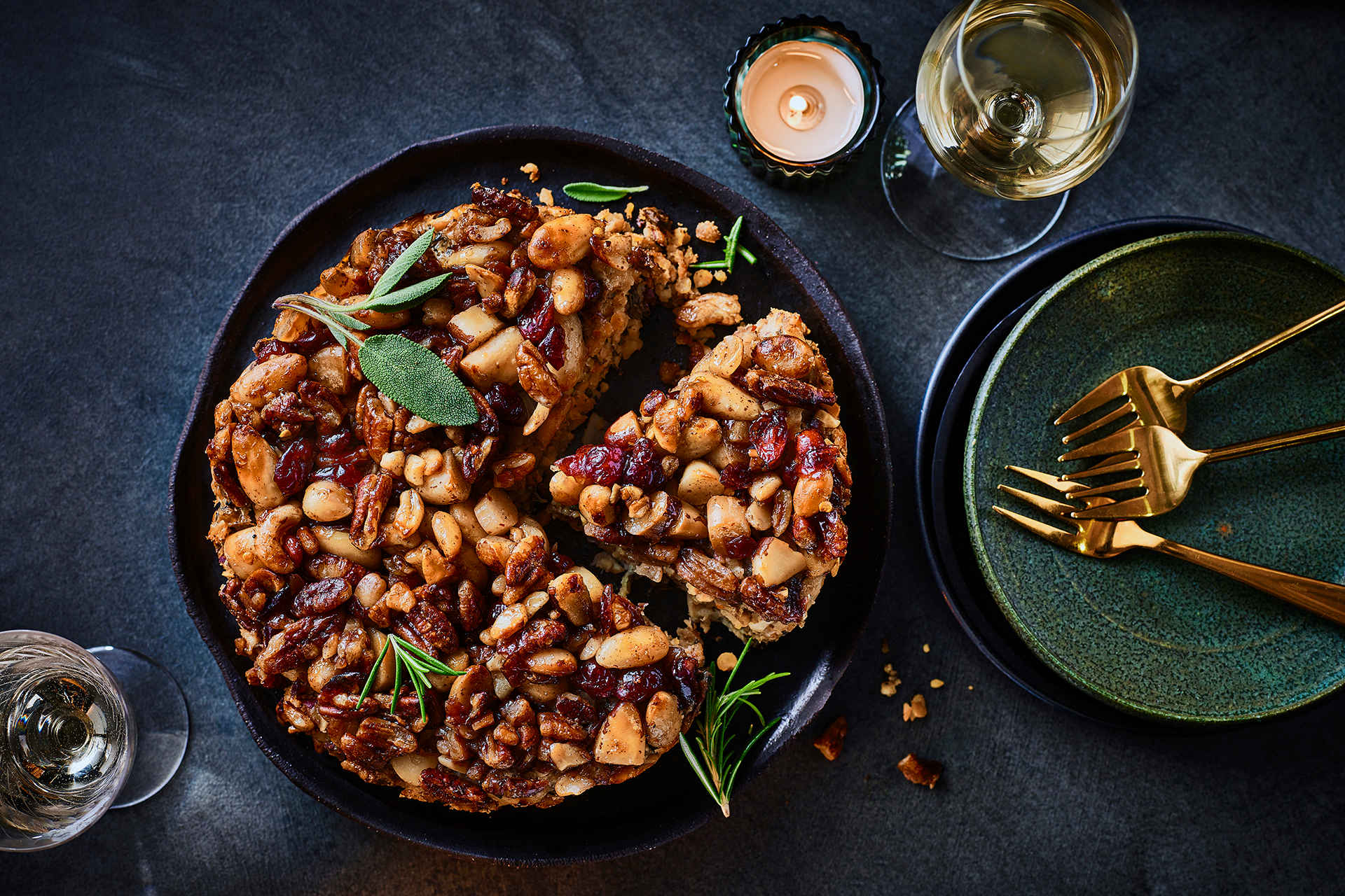 Collection Vegetarian Nut Roast with Caramelised Nuts & Cranberries ...