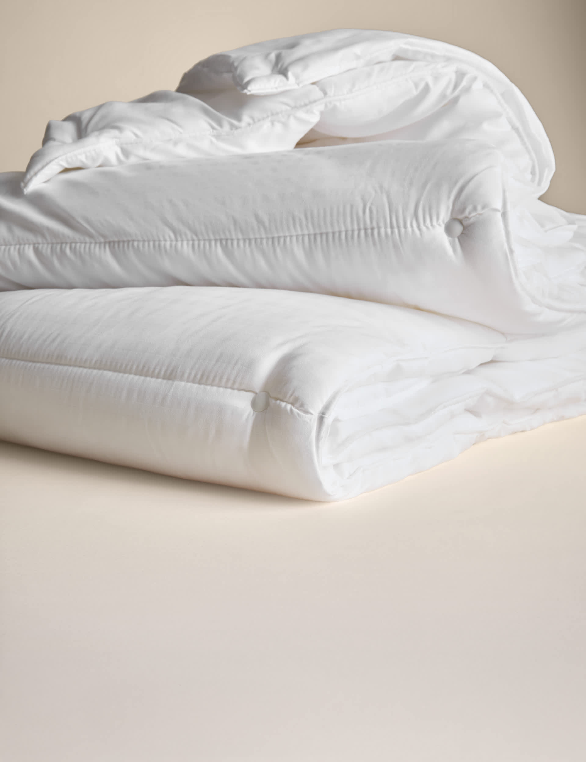 Comfortably Cool 13.5 Tog All Seasons Duvet | M&S Collection | M&S