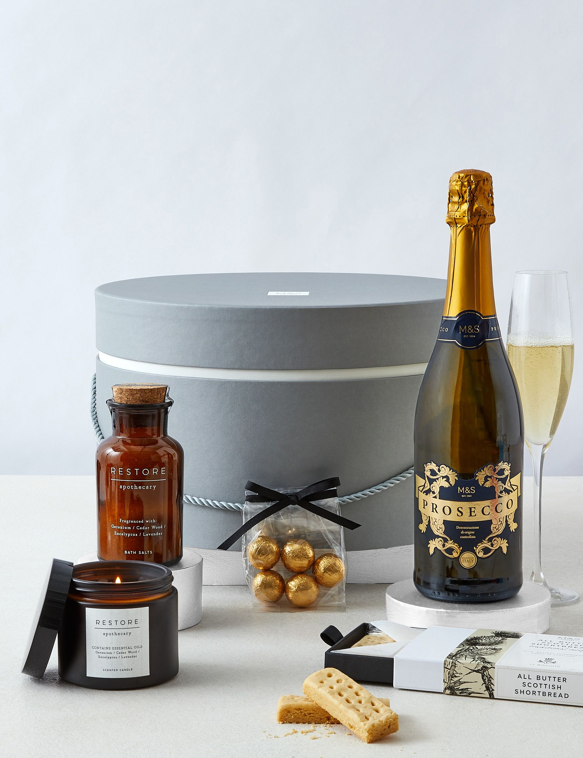 Luxury Pamper Hamper | M&S
