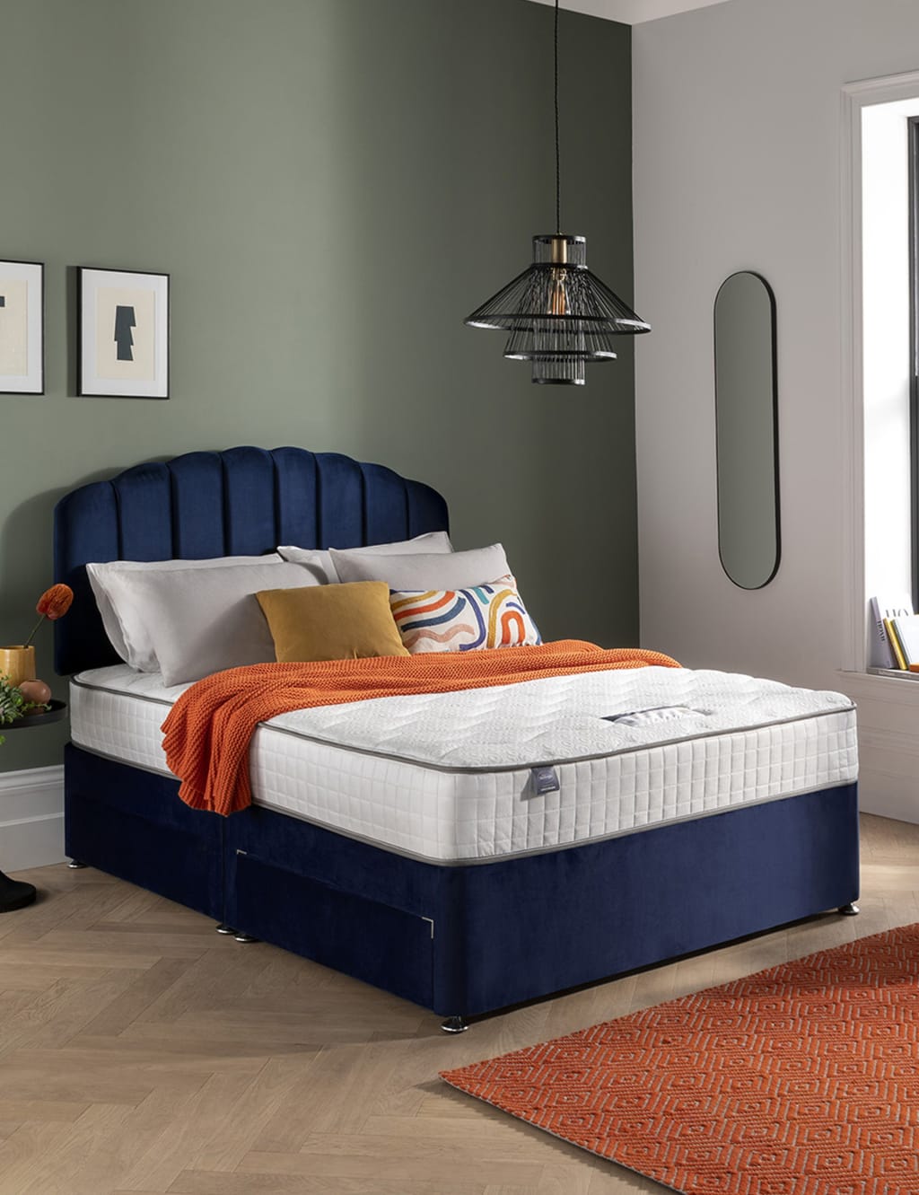 Memory Foam 800 Pocket Spring Mattress | Silentnight | M&S