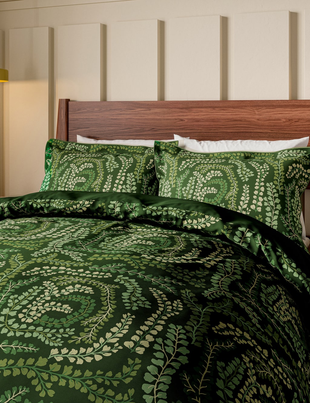 Pure Cotton Sateen Fayola Bedding Set | Harlequin | M&S