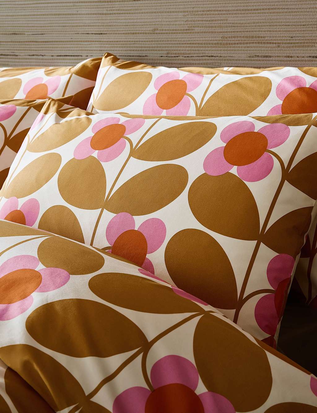 Pure Cotton Stem Bloom Bedding Set | Orla Kiely | M&S