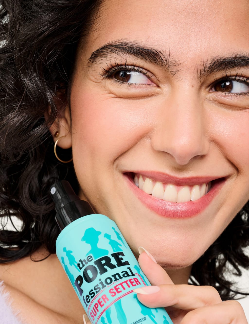 Limited Edition Lookin’ Crisp Makeup Gift Set - Worth £150 | BENEFIT | M&S