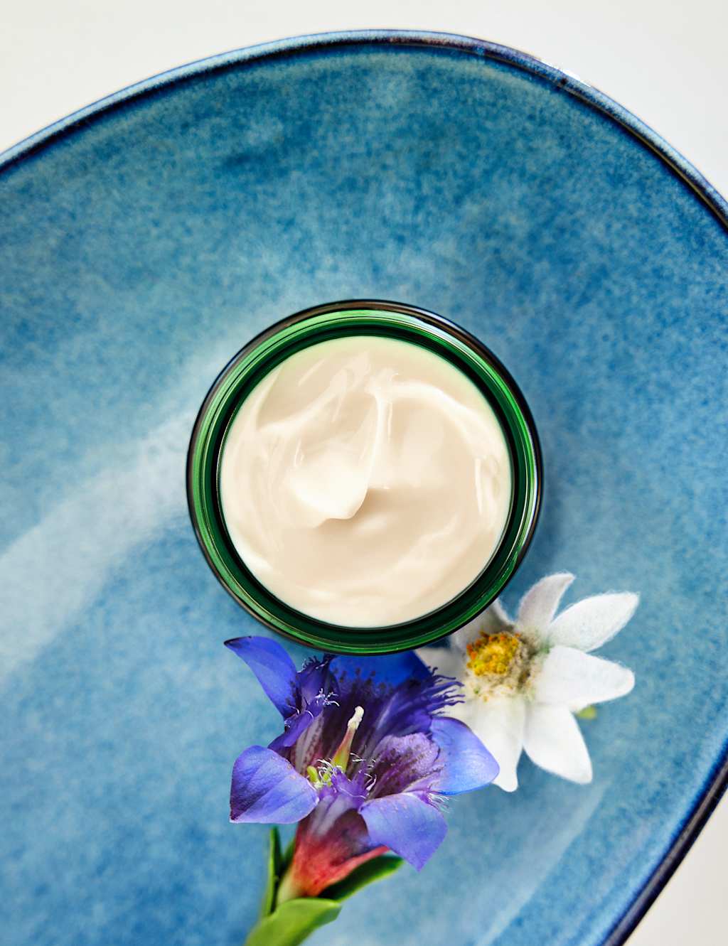 Blue Gentian & Edelweiss Contouring Day Care 40ml | Weleda | M&S IE