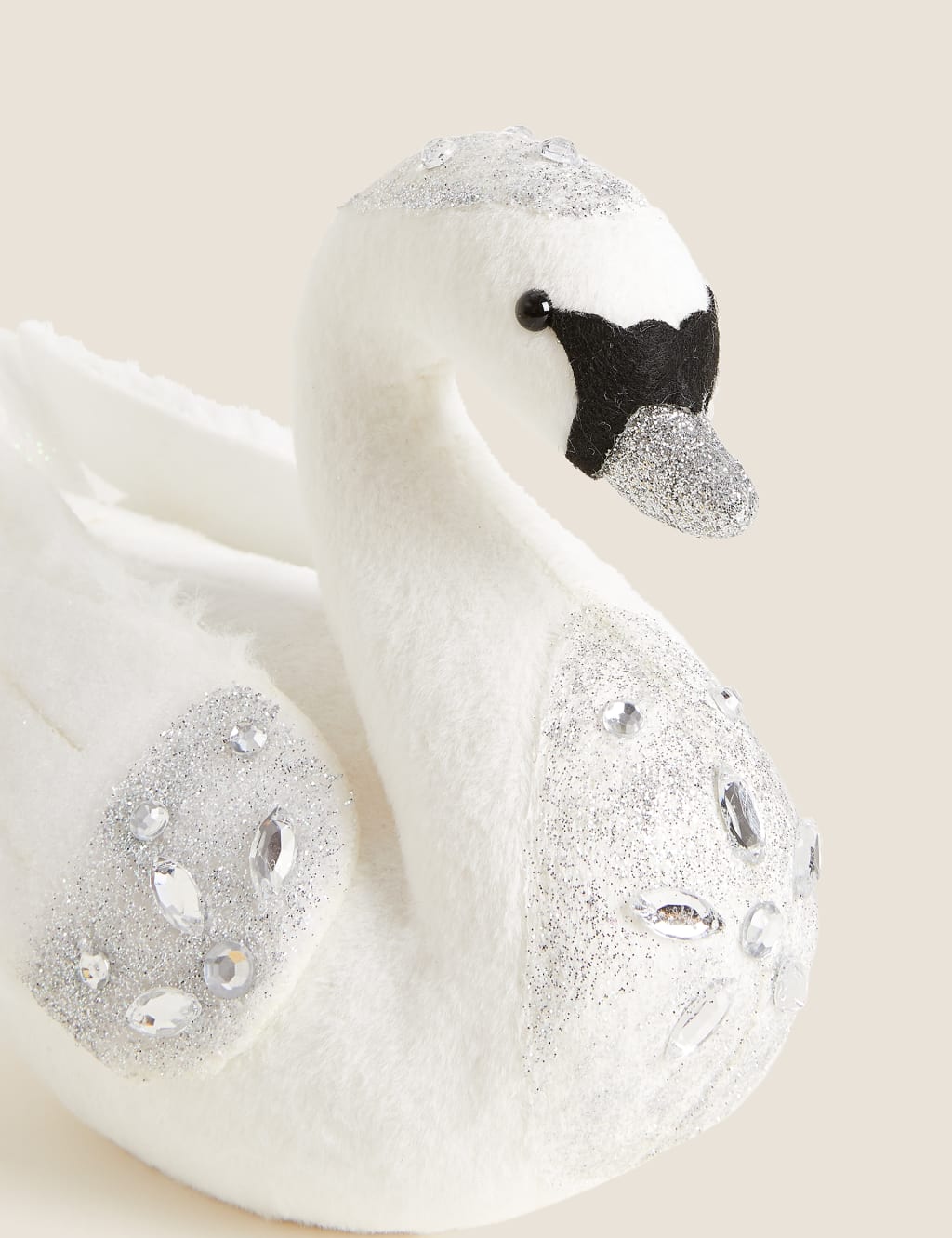 Swan Room Decoration | M&S IE