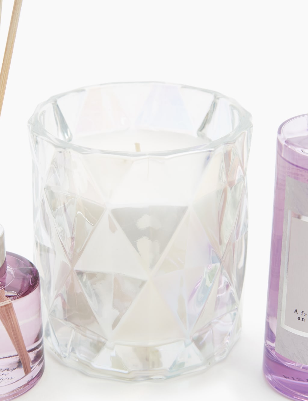White Jasmine Lustre Candle | M&S IE