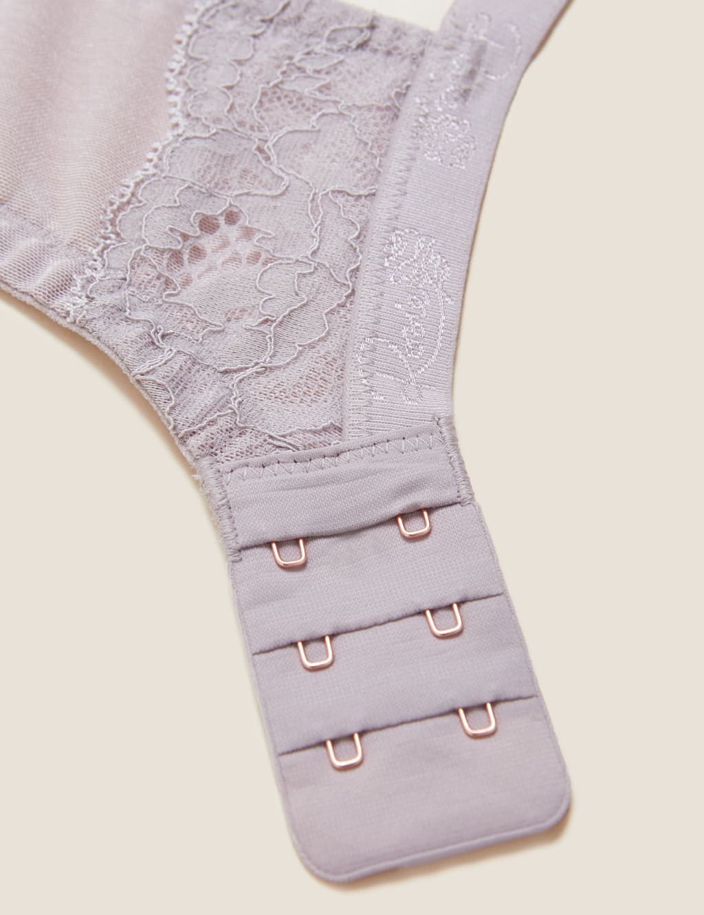 Silk & Lace Wired Minimiser Bra C-G | Rosie | M&S