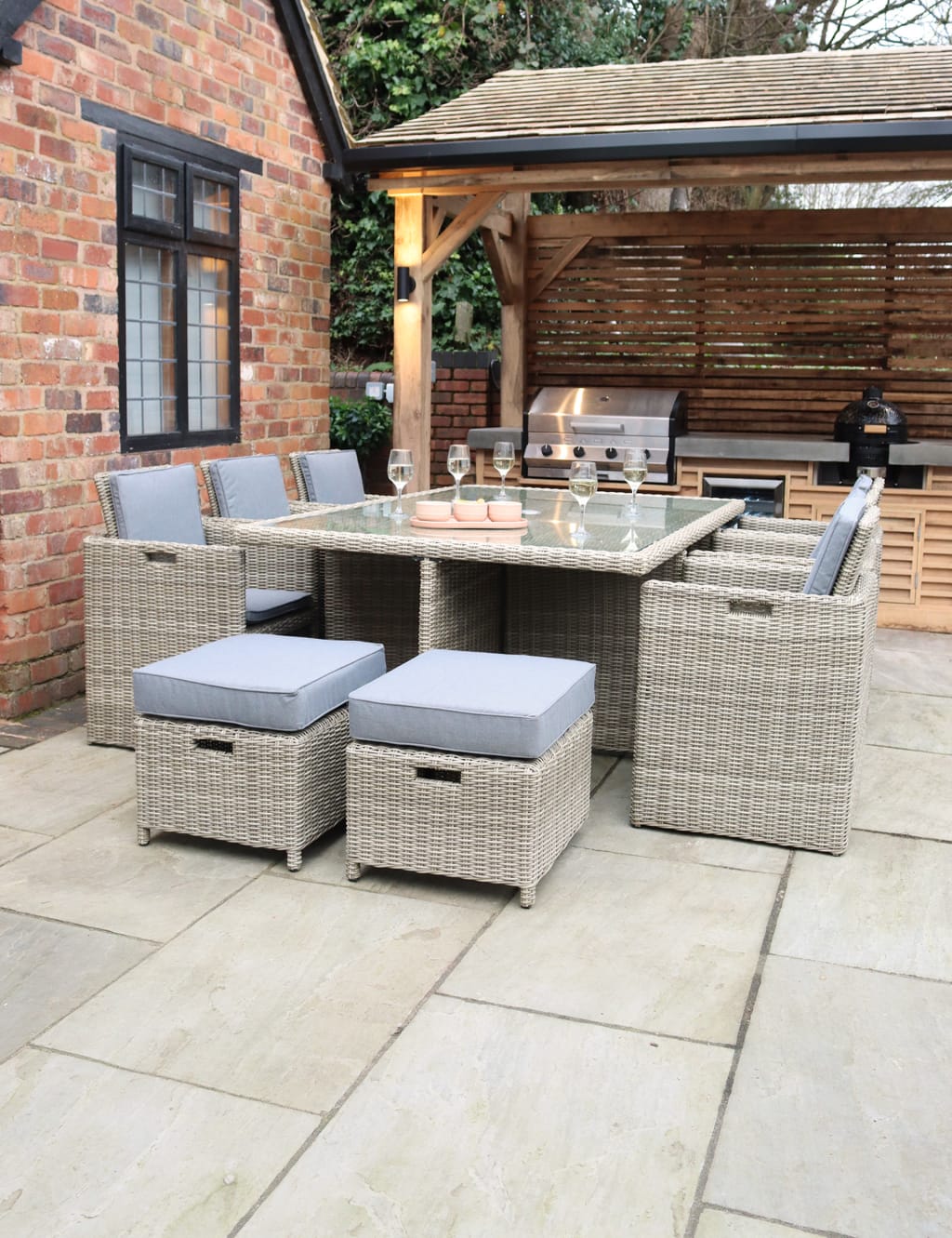 Cube dining set store