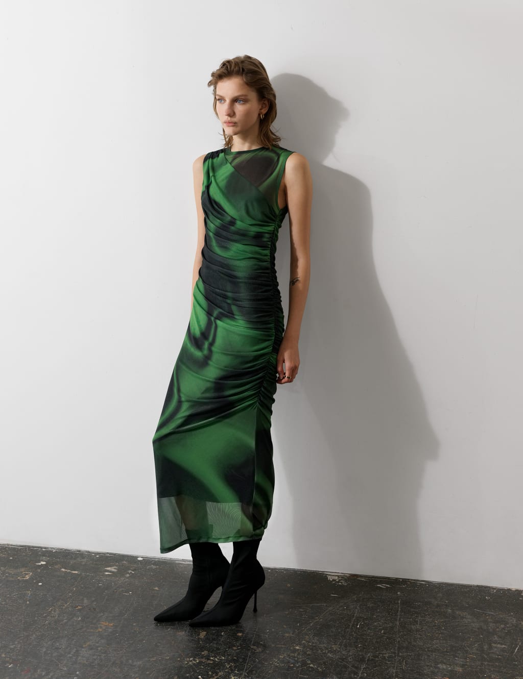 Mesh Swirl Print Midi Bodycon Dress | French Connection | M&S