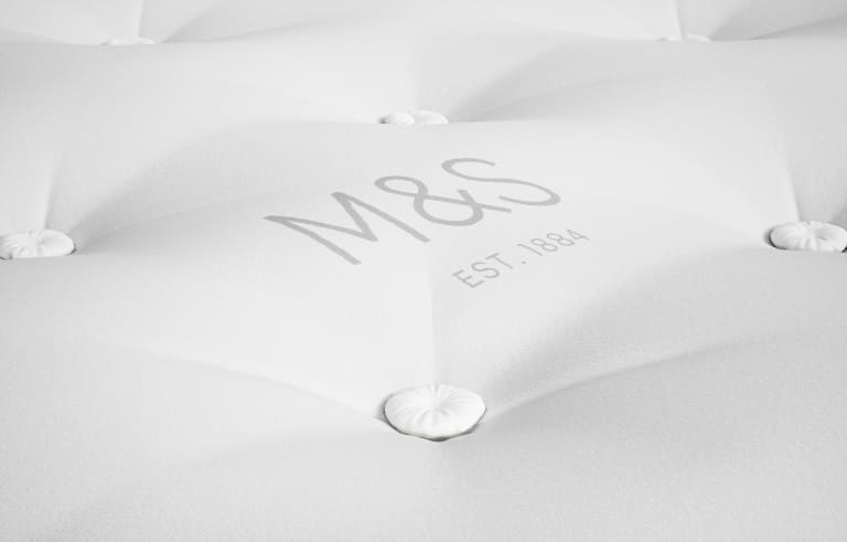 2500 Luxury British Wool Pocket Spring Medium Pillowtop Mattress | M&S ...