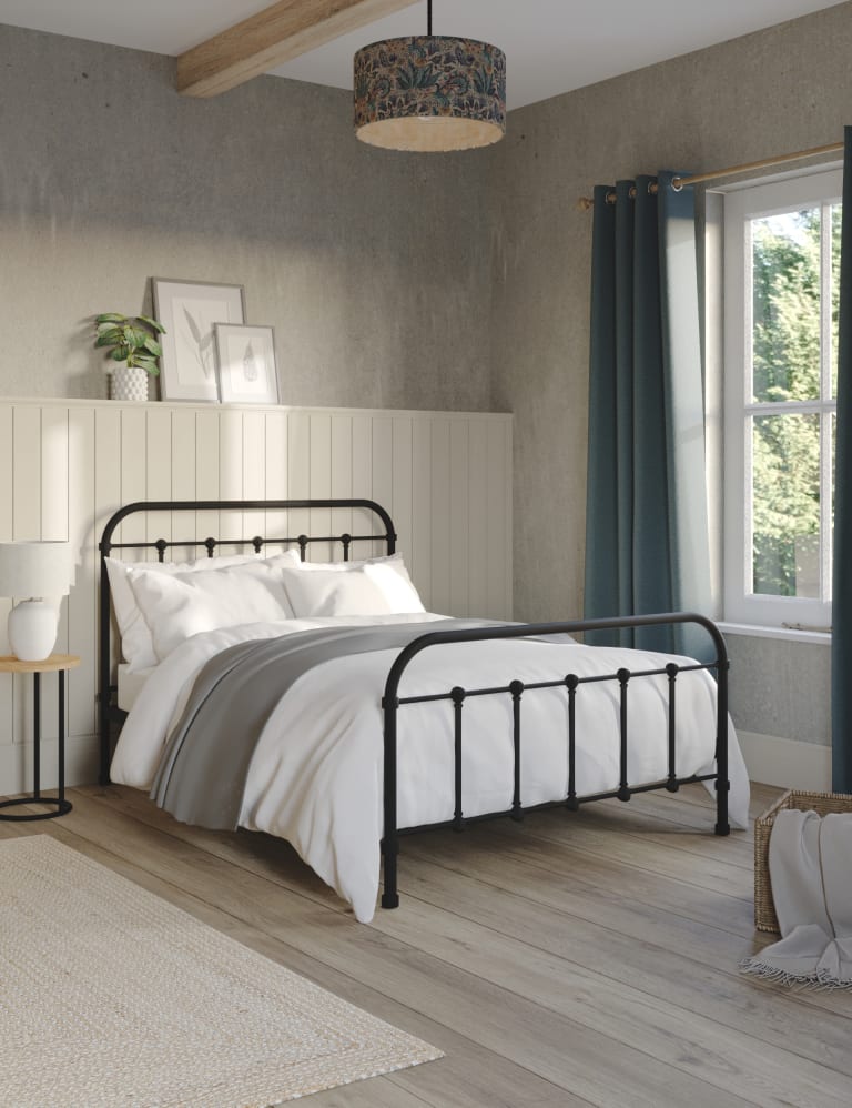 Harlow Bed M S IE