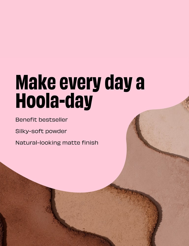 Hoola Lite Matte Powder Bronzer 8g | BENEFIT | M&S
